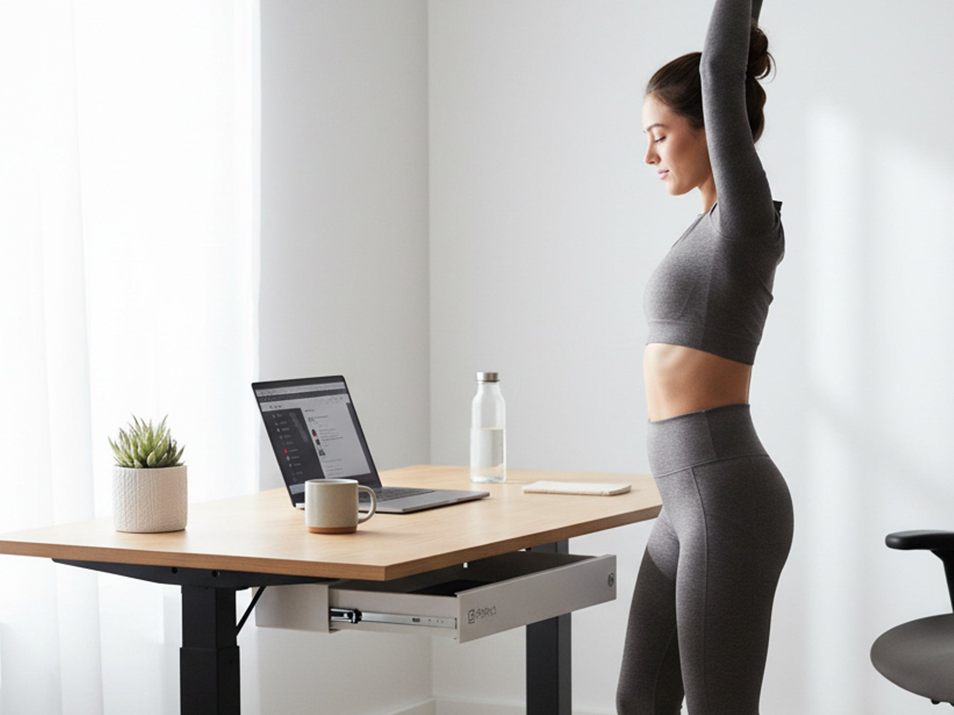 The Science Behind Standing Desks: Why Movement Matters – Perfect Posture